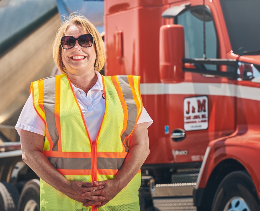 Southeast #1 Dry-Bulk Trucking Company - J&M Tank Lines